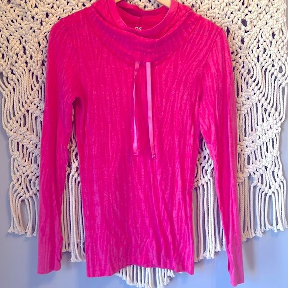 athletic essentials | Tops | Athletic Essentials Bright Pink Patterned ...